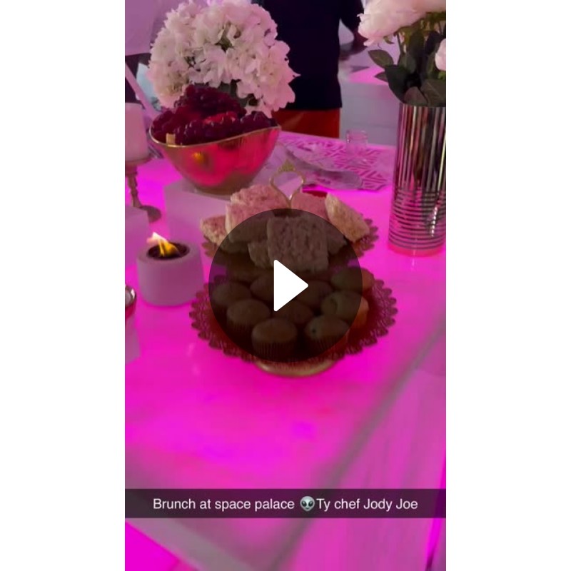 Brunch at space palace 👽Ty chef Jody Joe | Spotlight on Snapchat