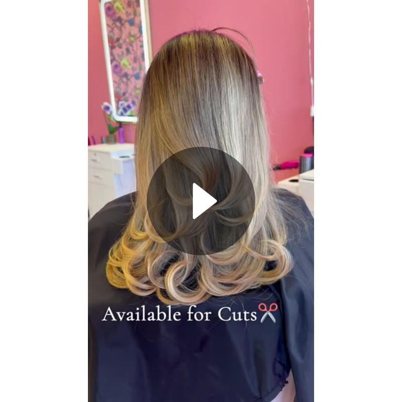Anaí Conde's Stunning Ombre Balayage & Loose Waves Hair Transformation ...
