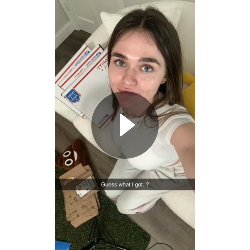 Guess what I got..? | Spotlight on Snapchat