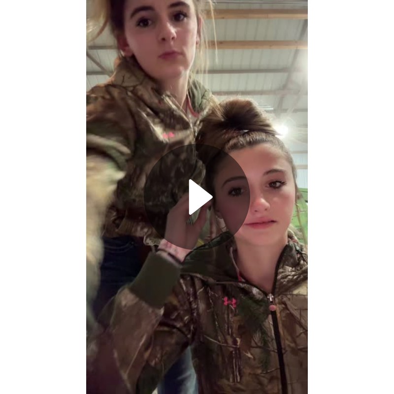 ellee_wheeldon | Spotlight on Snapchat