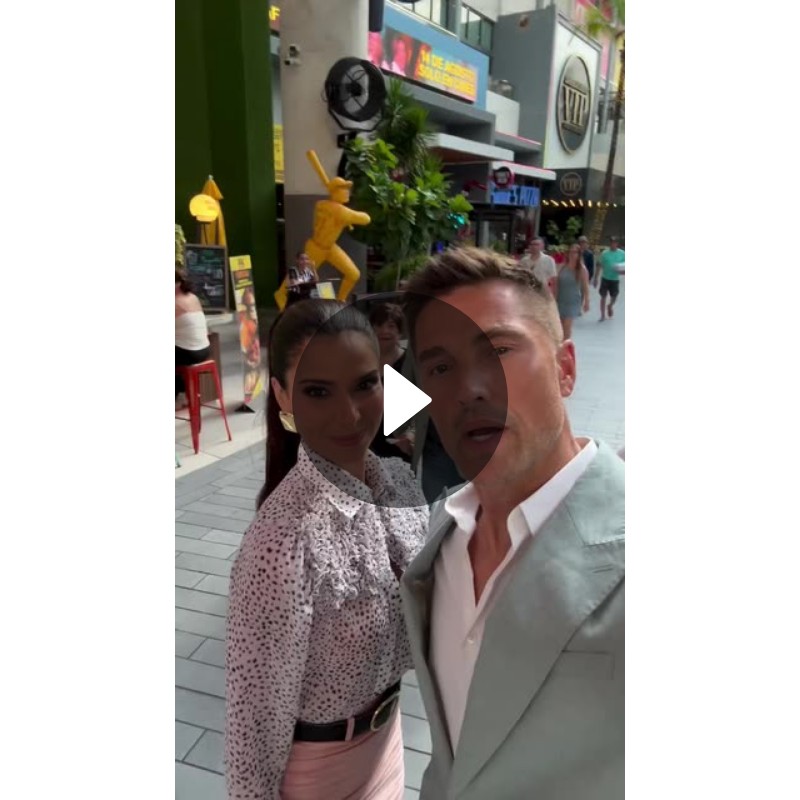 Eric Winter & Family Attend 'Diario de una Mujer' Premiere in San Juan ...