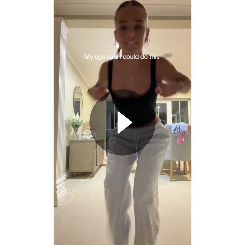 Tallulah Metcalfe's Handstand Challenge: Strength & Flexibility in ...