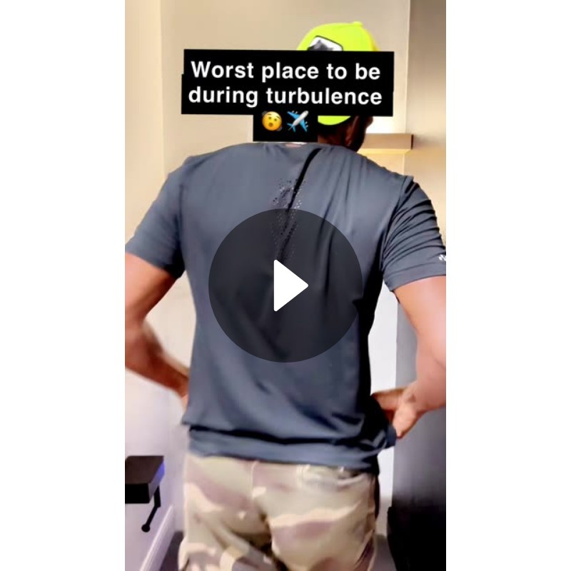 Worst place to be during turbulence 🫨 ️ | Spotlight on Snapchat