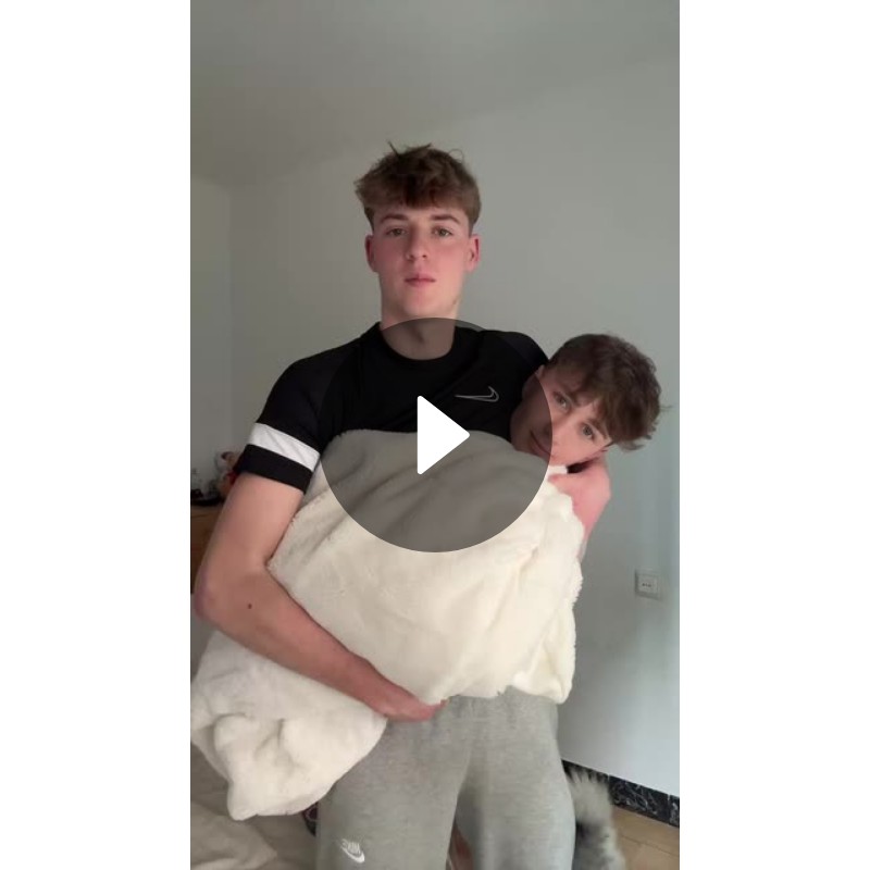 axelydaniell | Spotlight on Snapchat