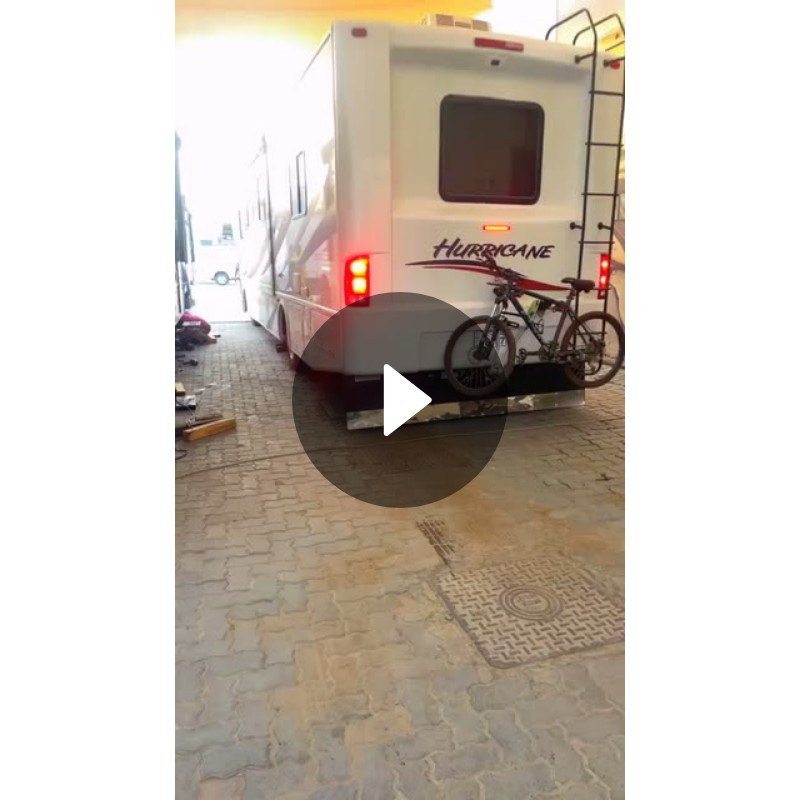 rv_dubai | Spotlight on Snapchat