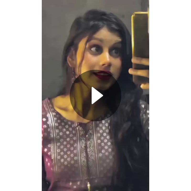 Divya Singh's Expressive Lip-Sync Performance with Dramatic Makeup and ...