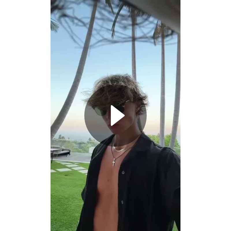 maxshafar | Spotlight on Snapchat