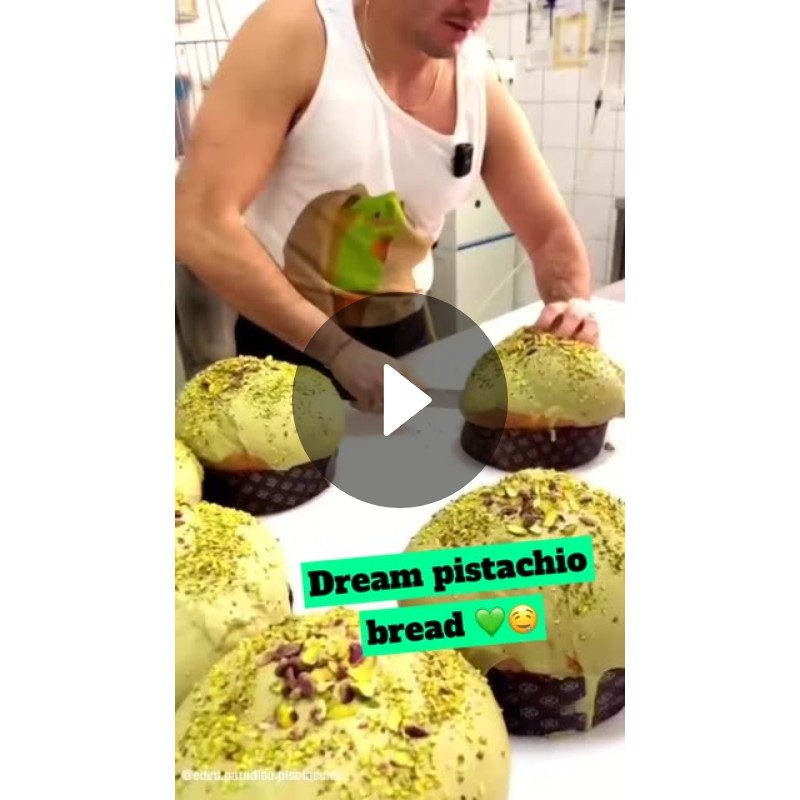 Dream pistachio bread 💚🤤 | Spotlight on Snapchat