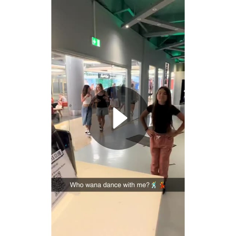 Who wana dance with me?🕺💃 | Spotlight on Snapchat