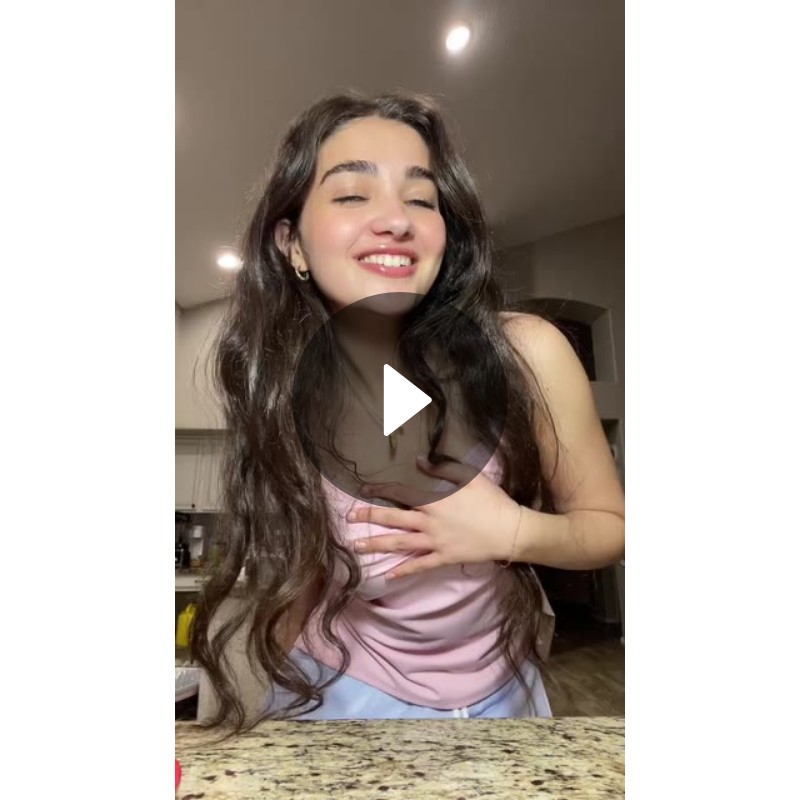 lala_sadii | Spotlight on Snapchat