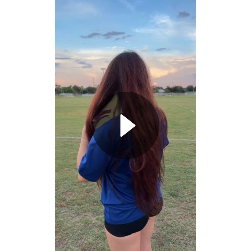 Summer Iris Transforms Her Look in 60 Seconds | Soccer Jersey Fashion ...