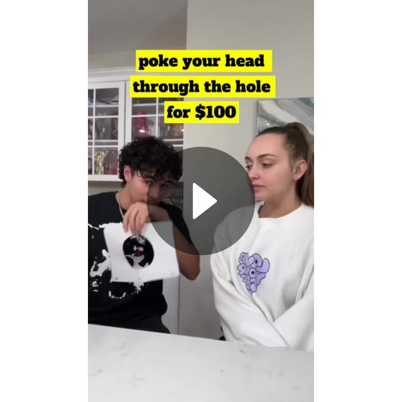 poke your head through the hole for $100 | Spotlight on Snapchat