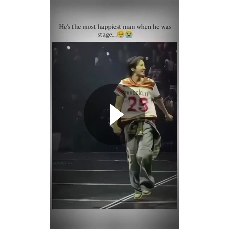 He's the most happiest man when he was on stage 💜🥺 | Spotlight on Snapchat