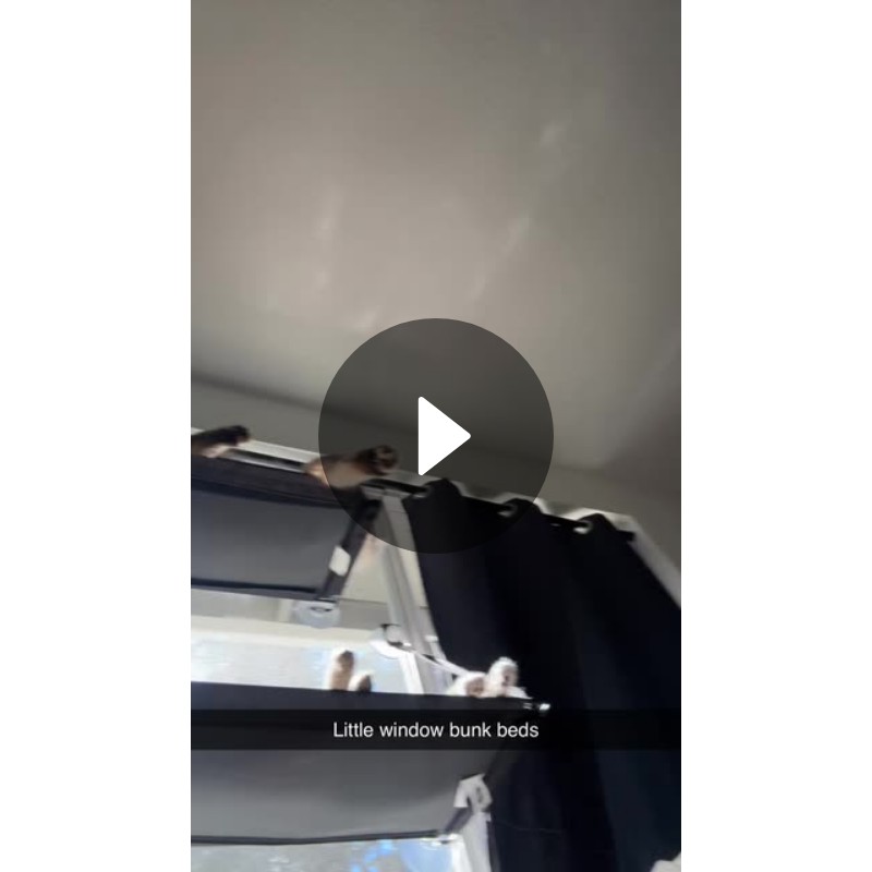 Little window bunk beds | Spotlight on Snapchat