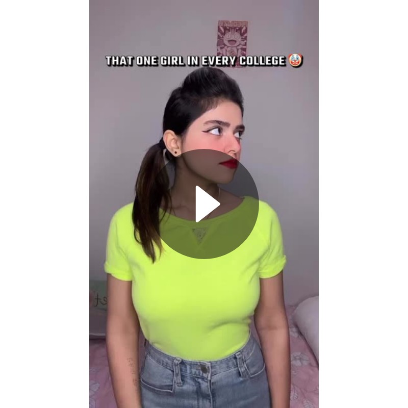 THAT ONE GIRL IN EVERY COLLEGE 🤡 | Spotlight on Snapchat