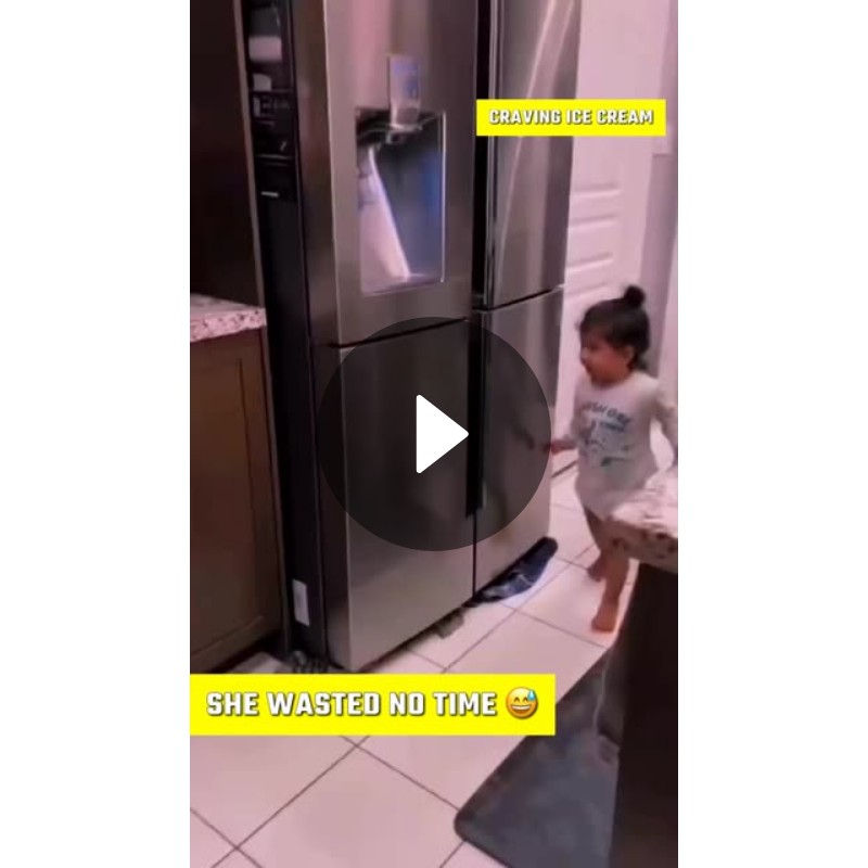 CRAVING ICE CREAM | SHE WASTED NO TIME 😅 | Spotlight on Snapchat