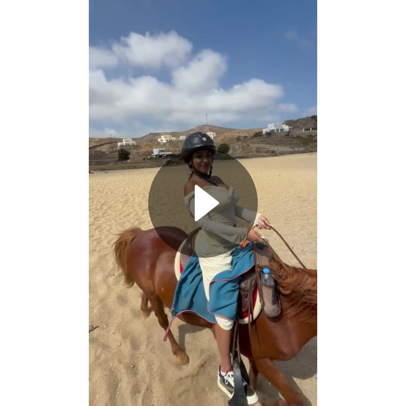 Sari's Coastal Horseback Ride Adventure | Video by sari (@sariii.xo)