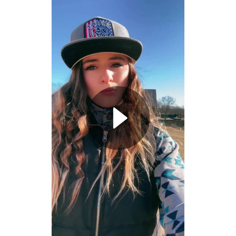 ellee_wheeldon | Spotlight on Snapchat